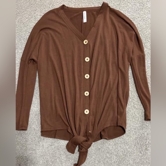 Zenana Outfitters | Tops | Button Up Tie Top | Poshmark
